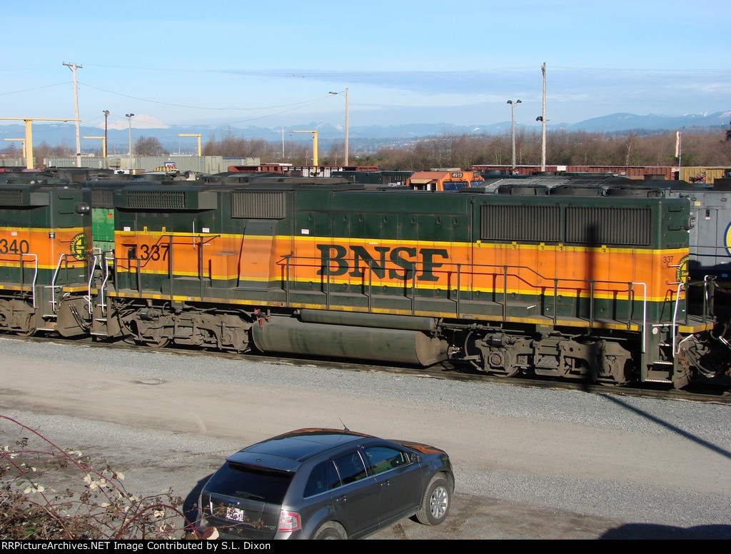 BNSF 337